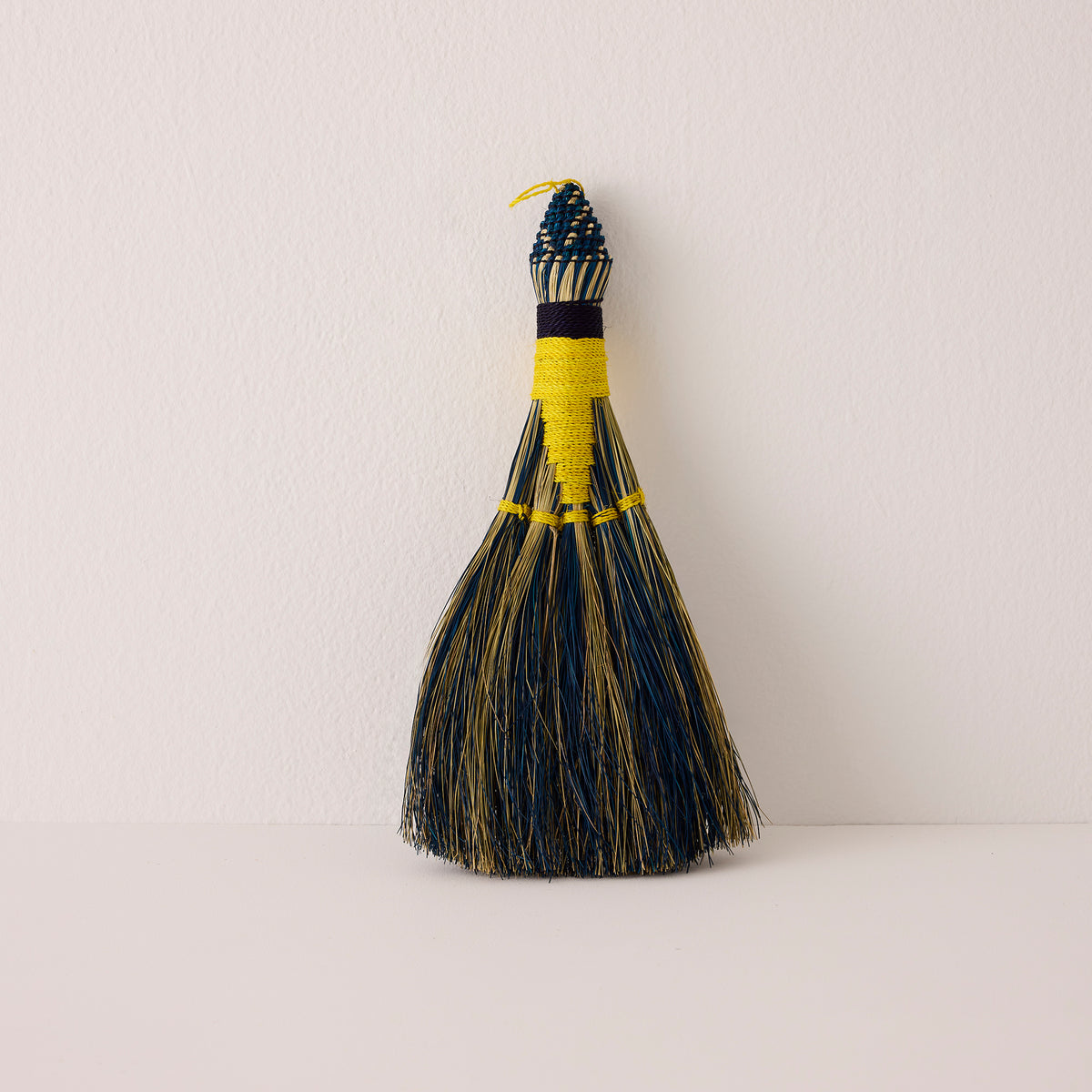 Sandla Whisk Broom – Goodee