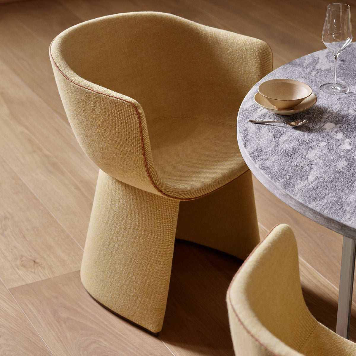 Monolit Dining Chair – Goodee